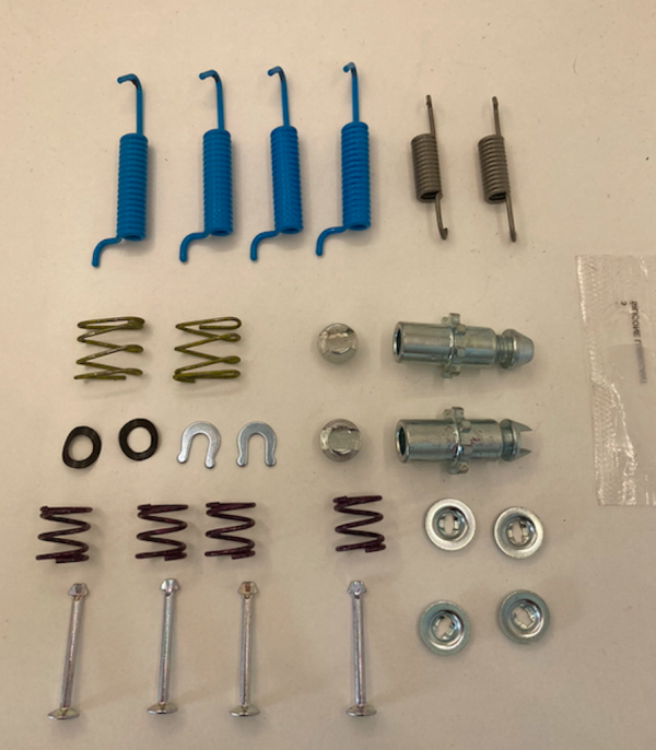 Mitsubishi Pajero Rear Handbrake Shoe Hardware Kit - Best Brakes