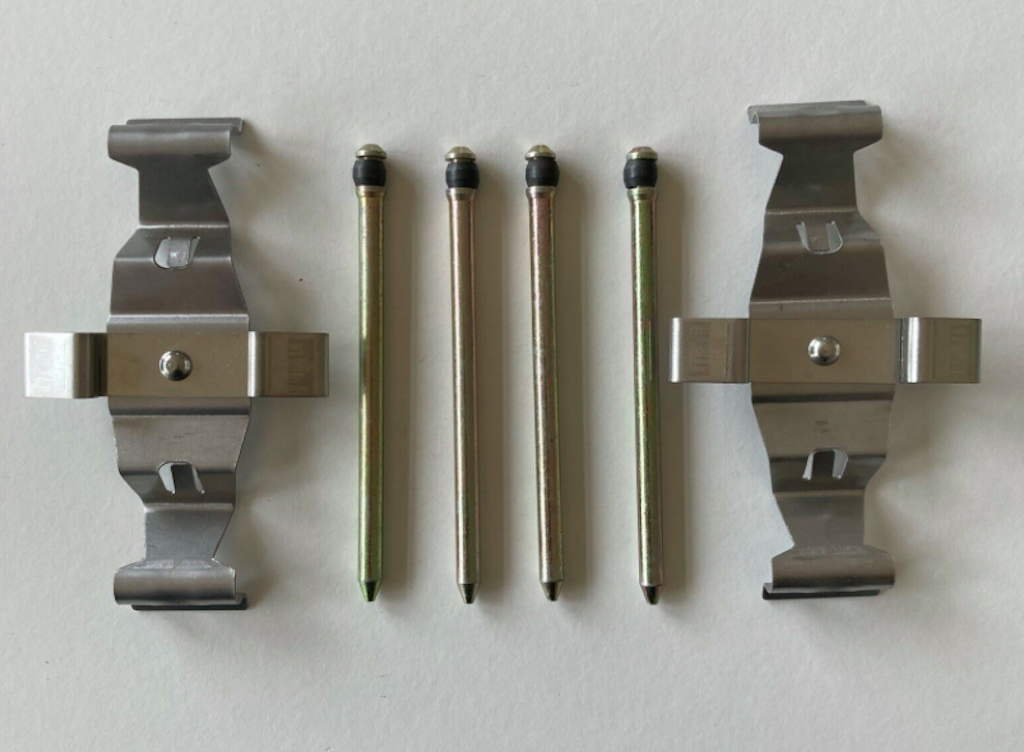 WH WK SRT Jeep Grand Cherokee Front Brembo 4 Pot Caliper Hardware Kit ...